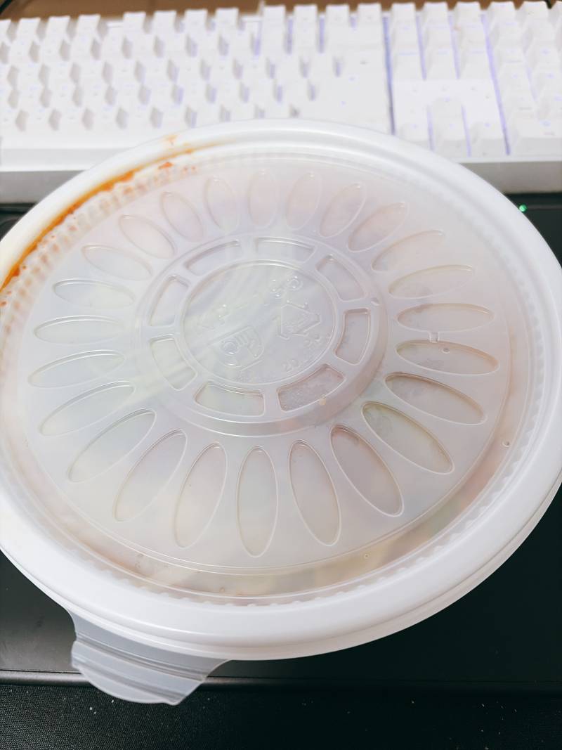 얘들아 육회 쫄면 왔다!! - 인스티즈(instiz) 일상 카테고리