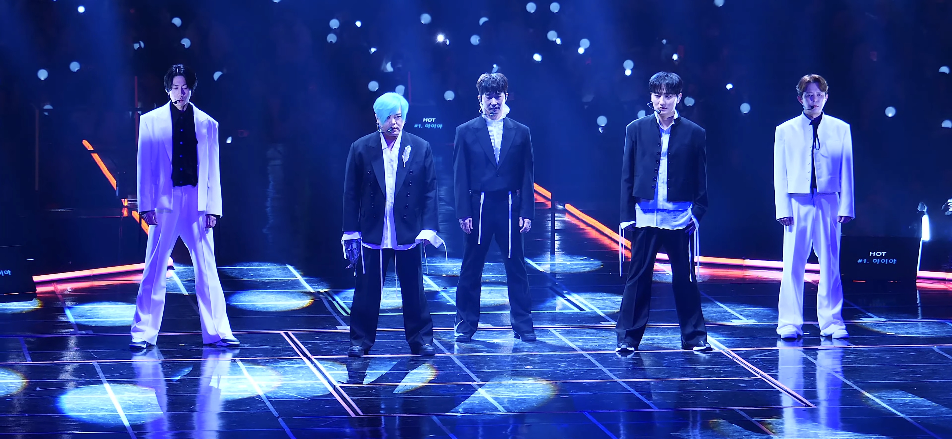 [정보/소식] 어제 7년만 완전체 무대를 한 1세대 레전드 아이돌 H.O.T.jpg - 인스티즈(instiz) 연예 카테고리