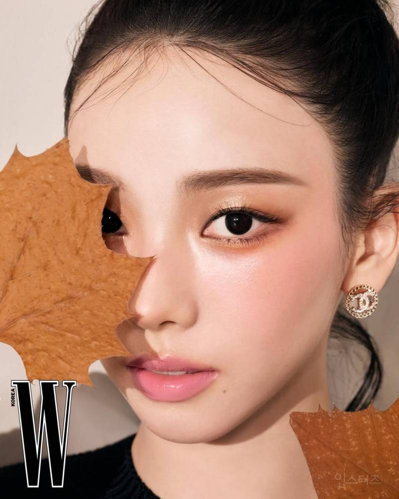 251124 에스파 카리나 w코리아X샤넬 뷰티 화보 - 인스티즈(instiz) 이슈 카테고리