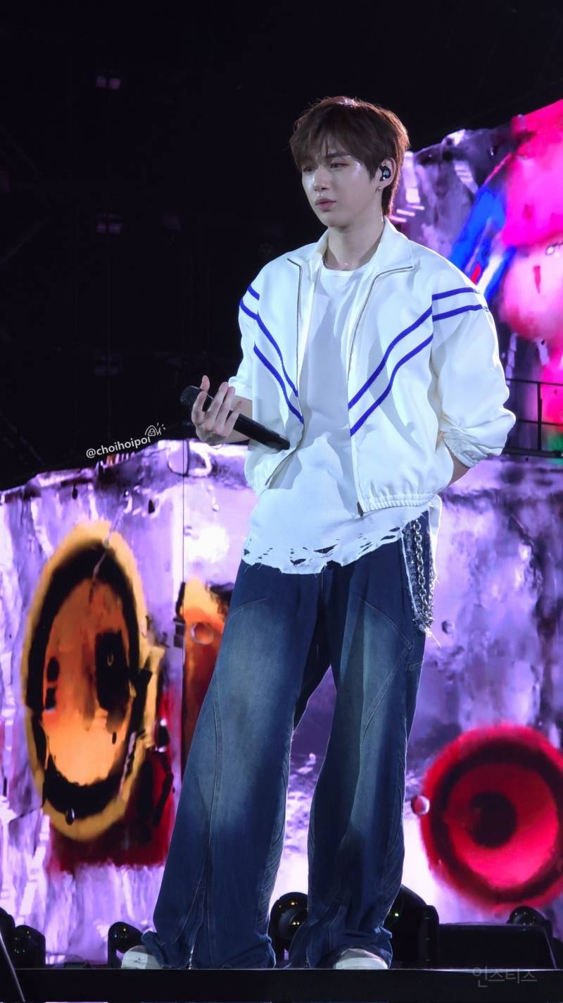 강다니엘 어제자 근황 - 인스티즈(instiz) 이슈 카테고리