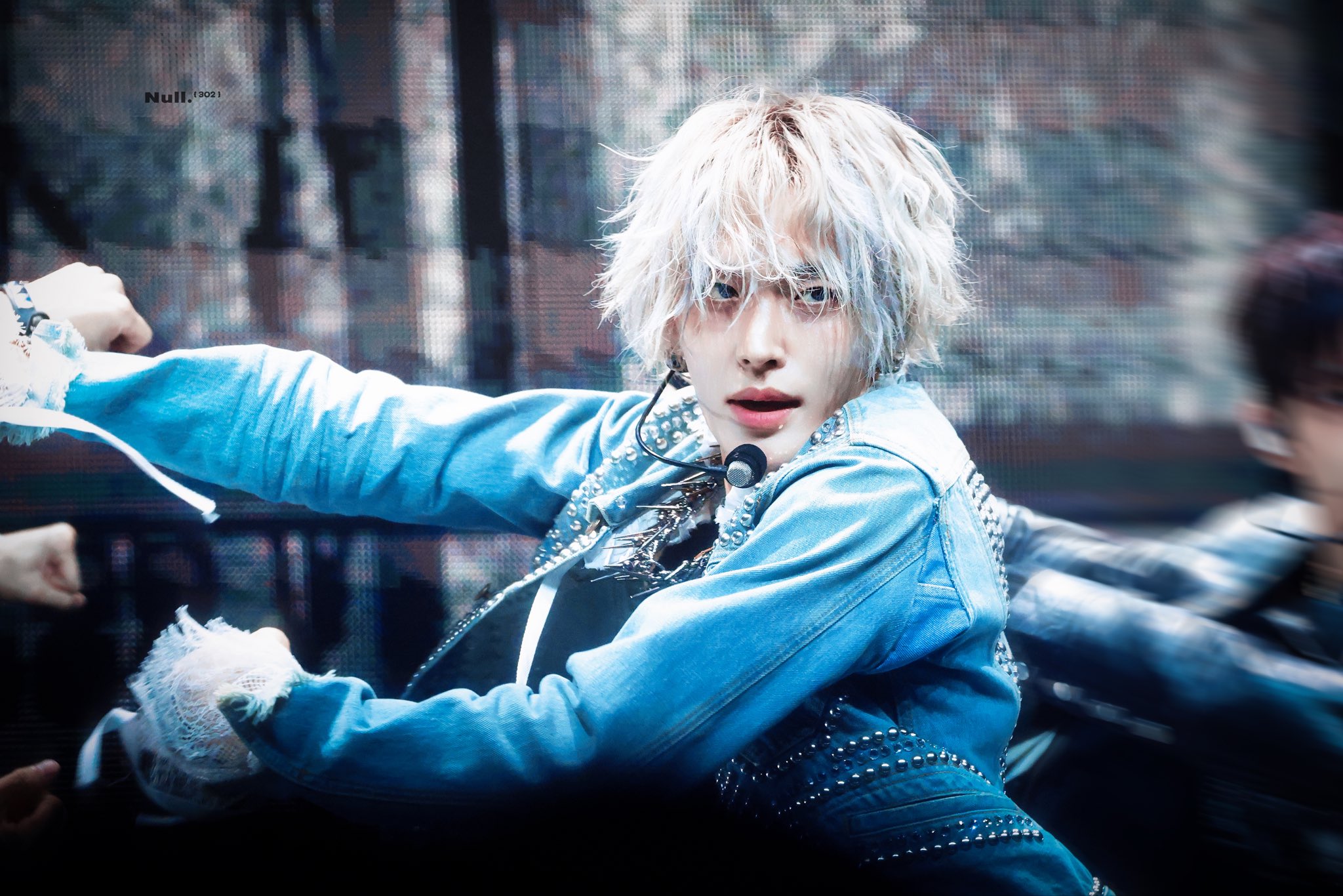 오늘 주운 원빈 천년돌 짤 - 인스티즈(instiz) 연예 카테고리