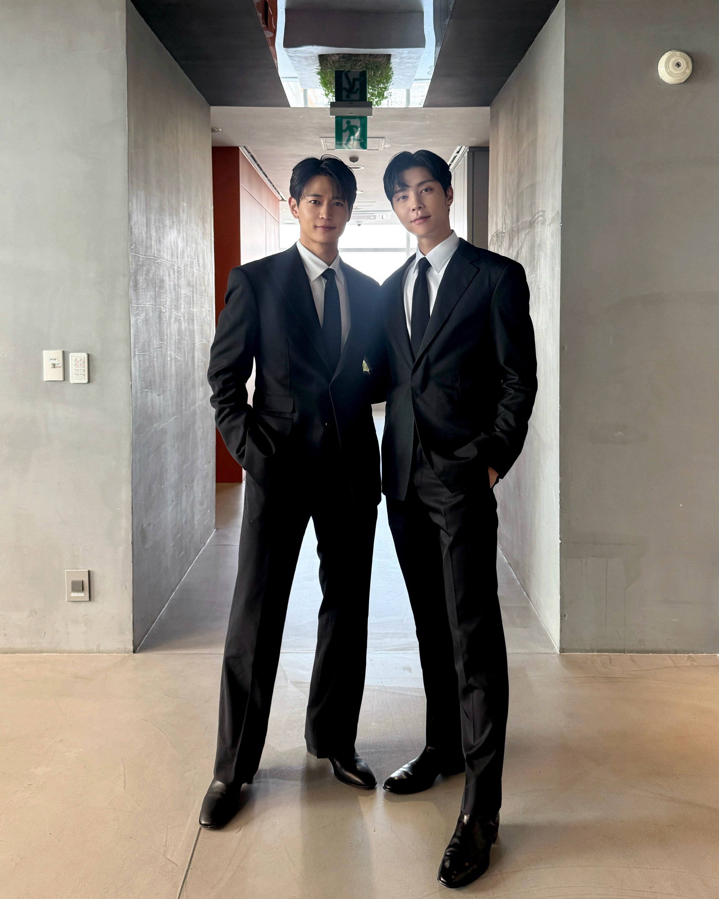 민호 쟈니 수트핏봐 - 인스티즈(instiz) 연예 카테고리