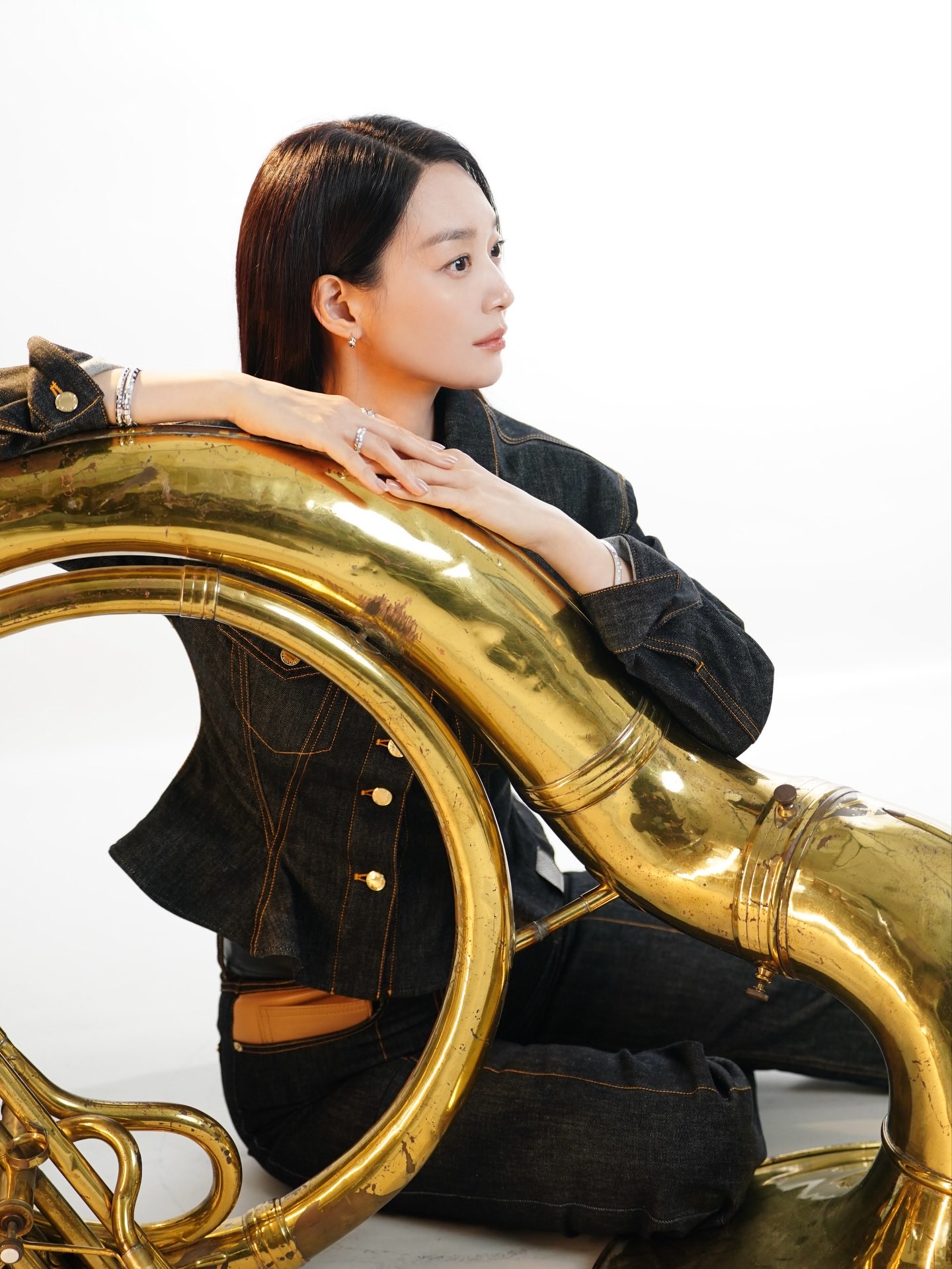 251126 에이엠 공식 인스타 업뎃 (feat 신민아) - 인스티즈(instiz) 드영배 카테고리