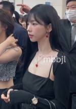 [잡담] 카리나 실물짤 진짜 오지네.. - 인스티즈(instiz) (K)POP/예능 카테고리