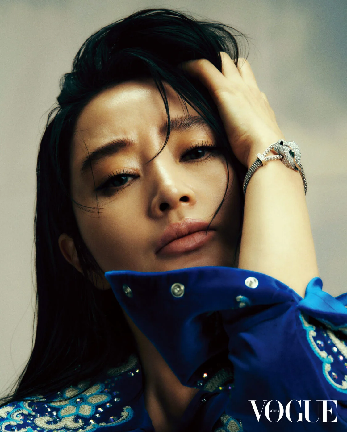 새로 올라온 김혜수 언니 VOGUE 화보...ㄷㄷ - 인스티즈(instiz) 카테고리