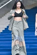 프로미스나인 서울패션위크 포토월.jpg - 인스티즈(instiz) 이슈 카테고리