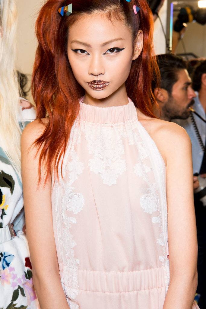 완벽하게 세대교체된 2017 S/S 한국모델 패션위크 성적 - 인스티즈(instiz) 이슈 카테고리