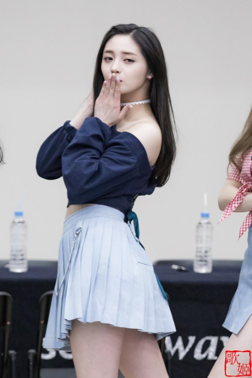 주결경 어깨노출 - 인스티즈(instiz) 이슈 카테고리