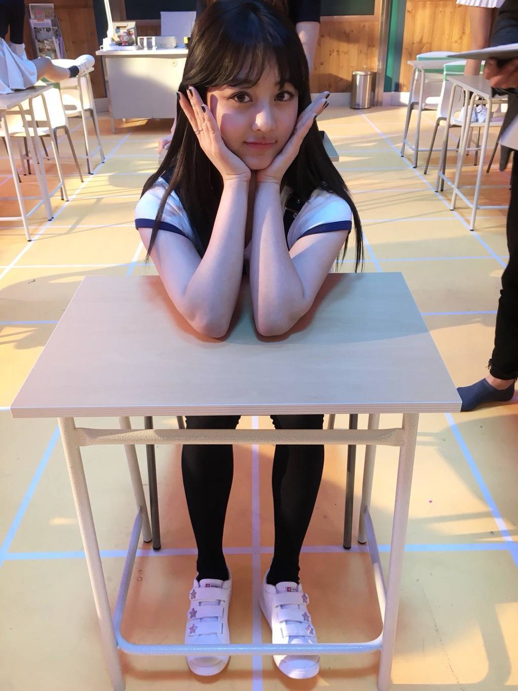 트와이스 지효.jpggif - 인스티즈(instiz) 이슈 카테고리