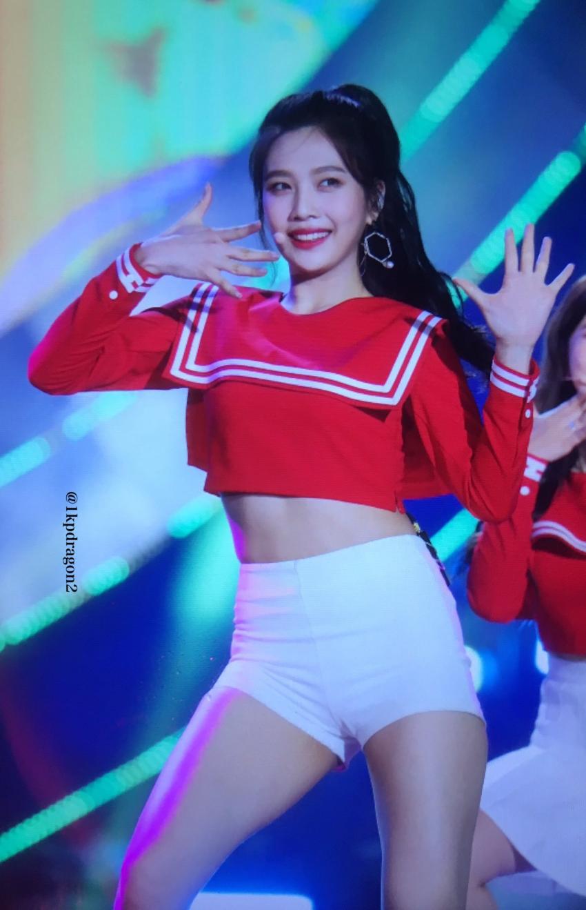 다양한 헤어스타일을 보여준 최근 조이.jpgif - 인스티즈(instiz) 이슈 카테고리