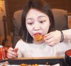 먹방 BJ들 음식 뺏어 먹기 vs 그냥 살기 - 인스티즈(instiz) 이슈 카테고리