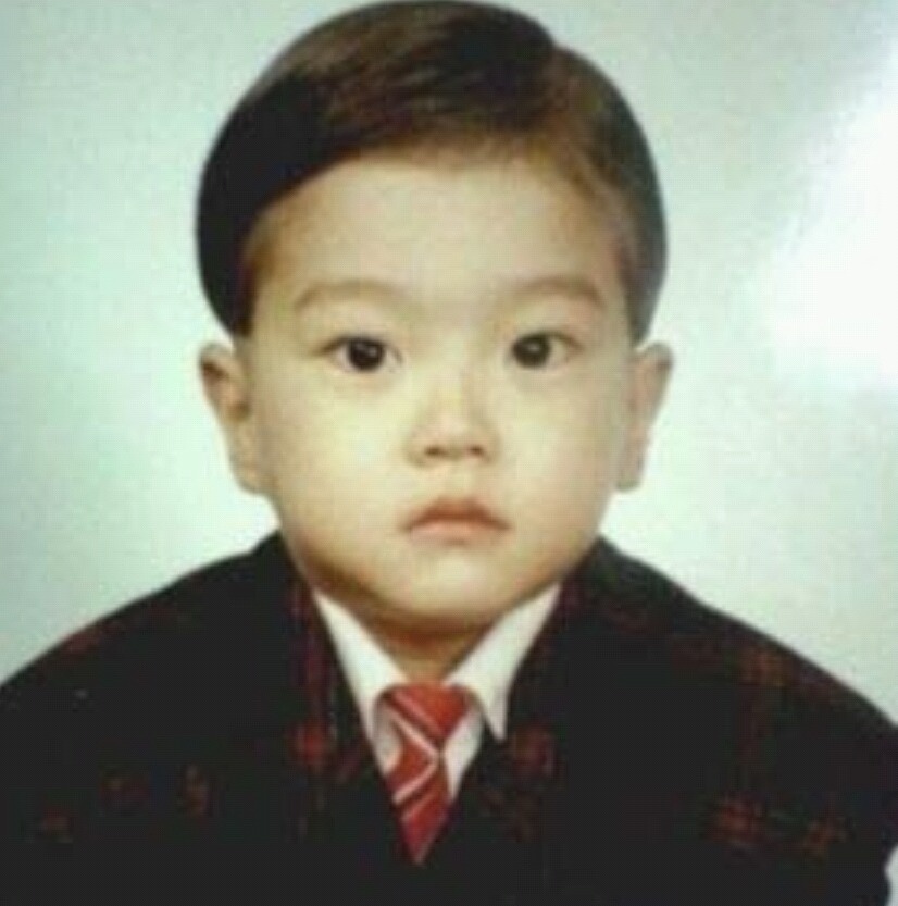 남녀 아이돌 어린시절 사진 맞추기.jpg - 인스티즈(instiz) 이슈 카테고리