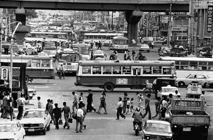 1970~80년대의 옛날 버스안 풍경과 버스 안내양 - 인스티즈(instiz) 인티영상 (종료) 카테고리