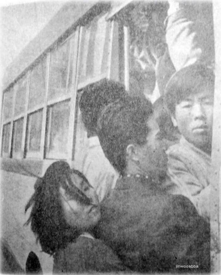 1970~80년대의 옛날 버스안 풍경과 버스 안내양 - 인스티즈(instiz) 이슈 카테고리