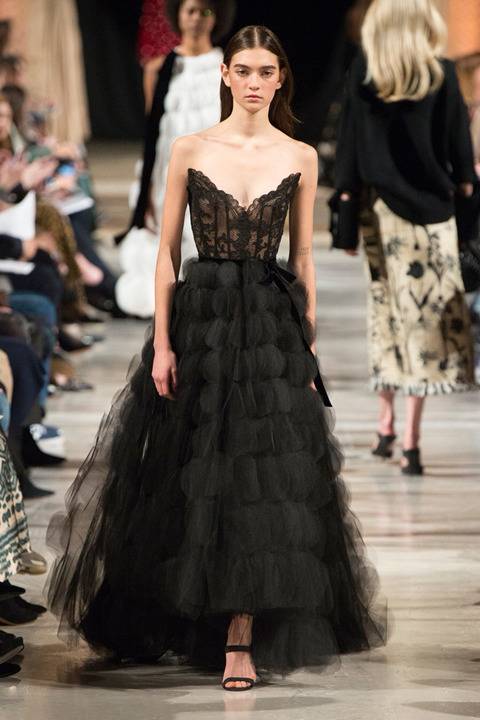 2018 F/W 오스카 드 라 렌타 컬렉션 (최소라) - 인스티즈(instiz) 이슈 카테고리