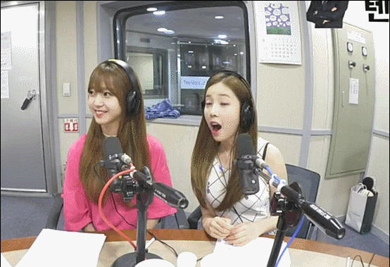 SBS 라디오에 출연한 CIVA 김소희 윤채경 - 인스티즈(instiz) 이슈 카테고리