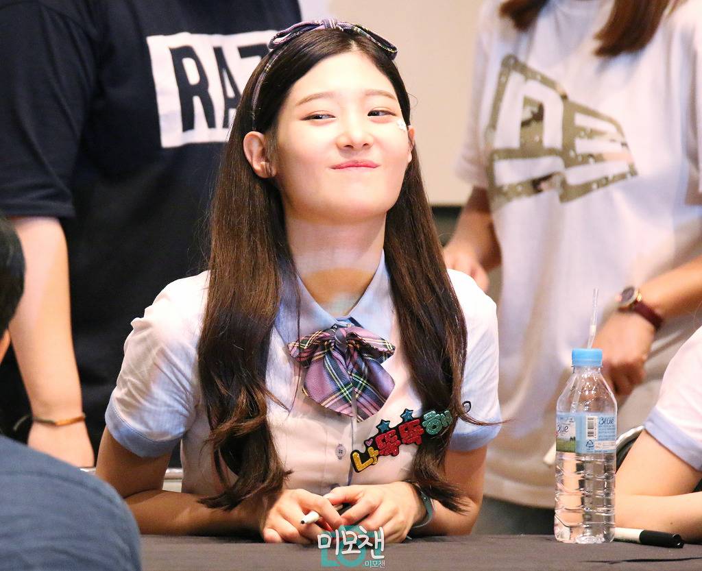 어제자 iOi 정채연 - 인스티즈(instiz) 이슈 카테고리