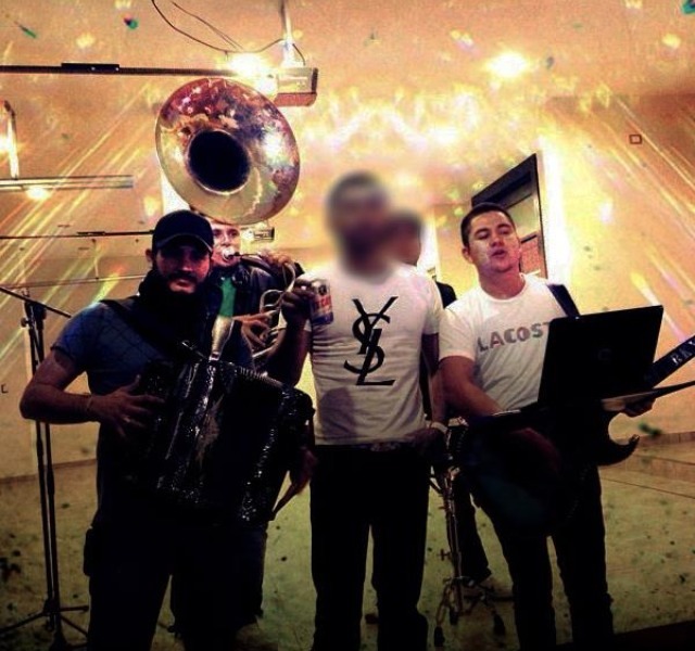 멕시코 마약조직들의 호화로운 생활 bgm - 인스티즈(instiz) 이슈 카테고리