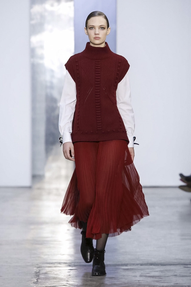 2017 F/W Carolina Herrera 컬렉션 (배윤영) - 인스티즈(instiz) 이슈 카테고리