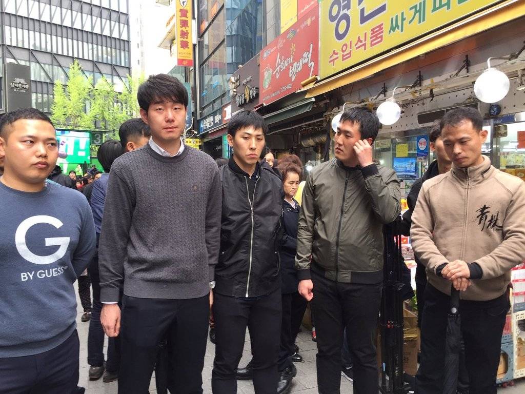 오늘 안철수 남대문유세.... 숨은 1cm ㄷㄷㄷ - 인스티즈(instiz) 이슈 카테고리