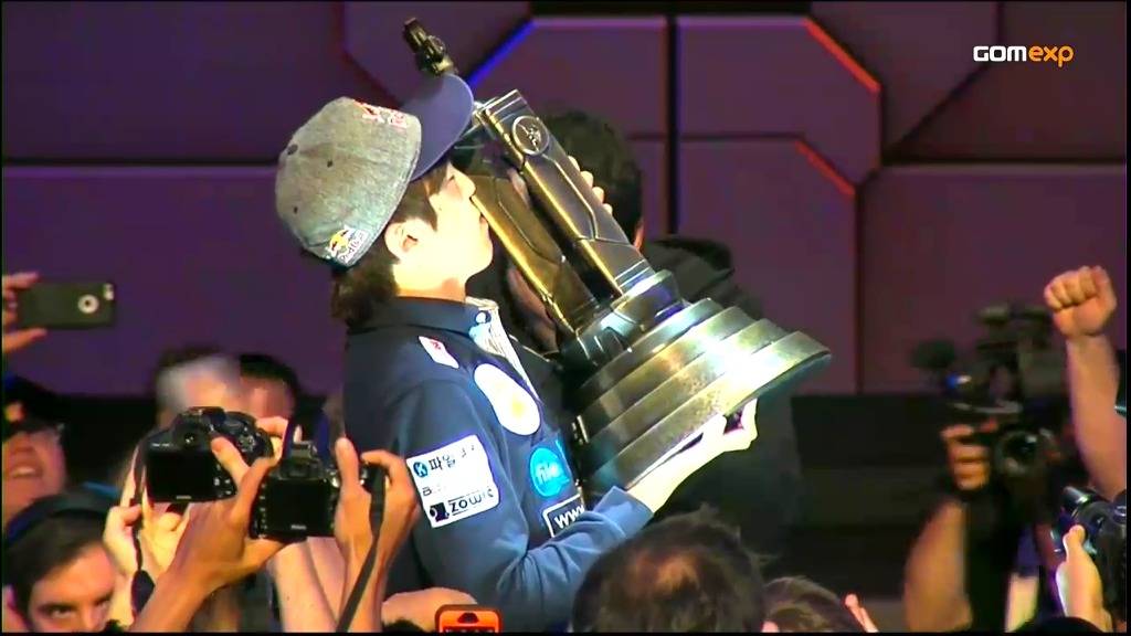 [스타2] WCS 글로벌 파이널 결승전 - 역대 최고의 저그 VS 역대 최고의 사파 프로토스 대결 - 인스티즈(instiz) 이슈 카테고리