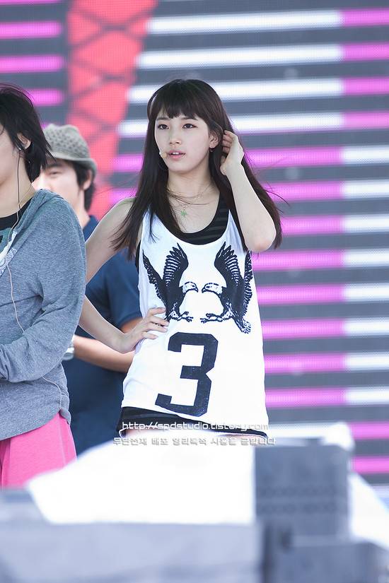 수지 사복스타일.jyp - 인스티즈(instiz) 인티포털 카테고리