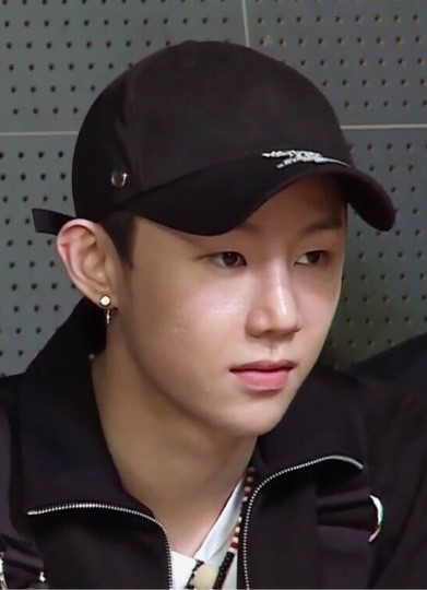 YG의 떠오르는 기대주 프로듀서이자 연습생.jpg - 인스티즈(instiz) 이슈 카테고리