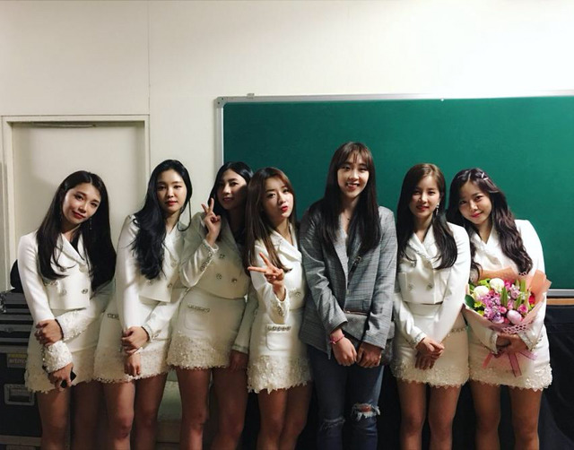 박초롱 윤보미 키 175센치설.jpg - 인스티즈(instiz) 이슈 카테고리