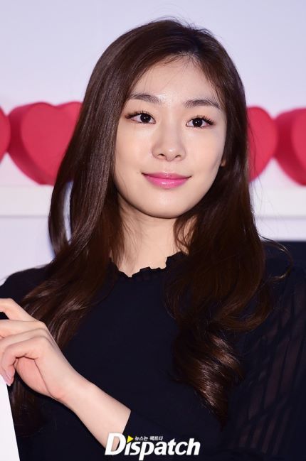 오늘 SKT갤럭시s7 개통식에 참석한 김연아 - 인스티즈(instiz) 이슈 카테고리