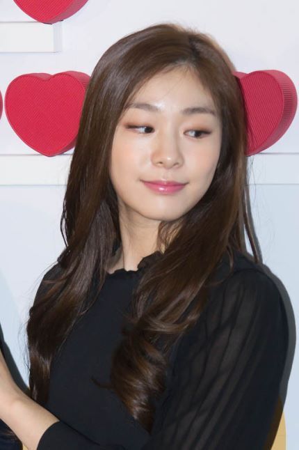 오늘 SKT갤럭시s7 개통식에 참석한 김연아 - 인스티즈(instiz) 이슈 카테고리