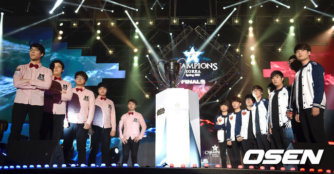 [LOL] 결승에서 다시 만나게된 락스와 SKT(부제:락스의 3연벙이냐 첫우승이냐) - 인스티즈(instiz) 이슈 카테고리