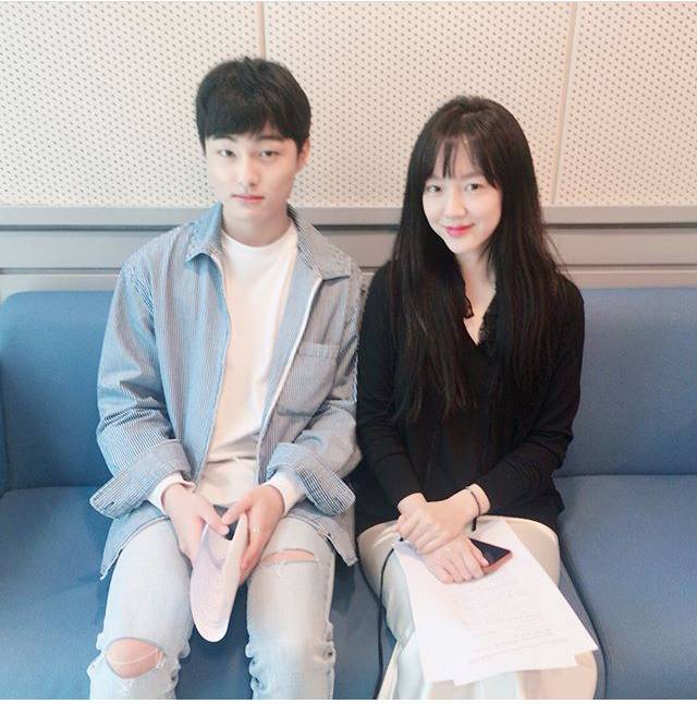 오늘자 임수정 윤찬영 (feat. 뽀뽀녀) - 인스티즈(instiz) 이슈 카테고리