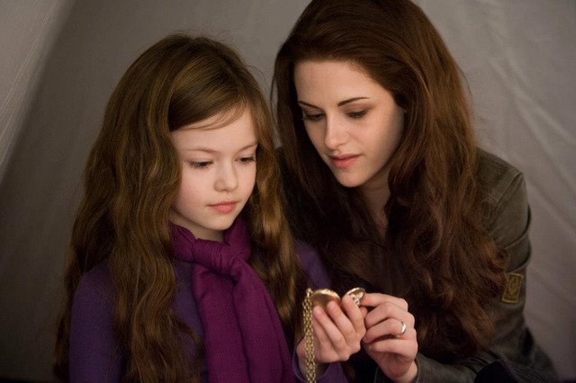 6년만에 다시 만난 트와일라잇 벨라,르네즈미 - 인스티즈(instiz) 이슈 카테고리