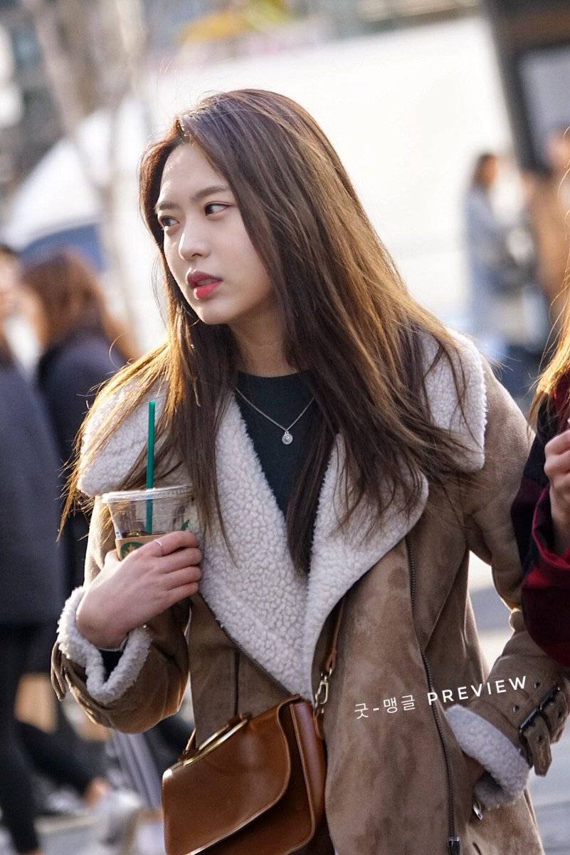 인지도는 적지만 예쁜 굿데이 지니 - 인스티즈(instiz) 이슈 카테고리