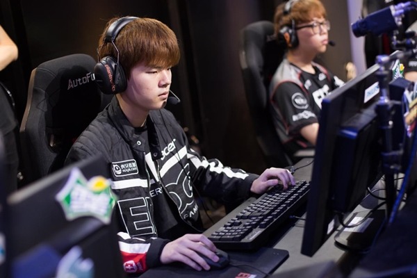[LOL소식] kt 롤스터, 전 EDG 원딜 '데프트' 김혁규 영입 - 인스티즈(instiz) 이슈 카테고리