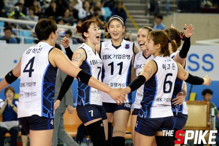 '우승후보 맞대결' IBK기업은행, 한국도로공사 3-2로 제압 - 인스티즈(instiz) 이슈 카테고리