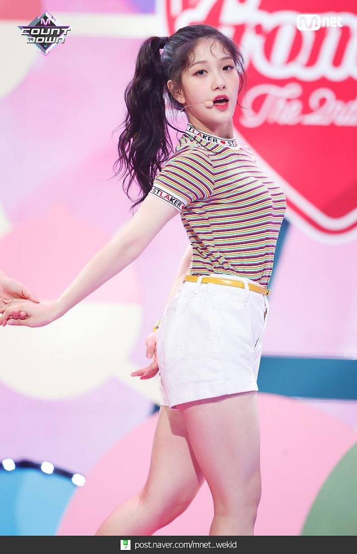 프로미스나인 '두근두근(DKDK)' - 인스티즈(instiz) 이슈 카테고리