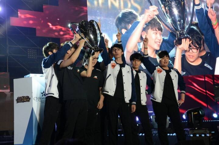 [LOL] SKT T1 팬들이 보고싶은 최고 전성기 시절 - 인스티즈(instiz) 이슈 카테고리