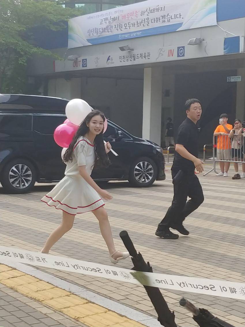 [프로듀스48] 출근길에 CF찍고 가신 분 - 인스티즈(instiz) 이슈 카테고리