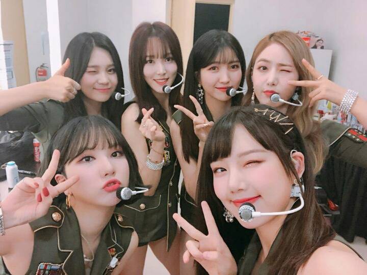 필리핀에서의 공연을 마친 여자친구.twit - 인스티즈(instiz) 이슈 카테고리