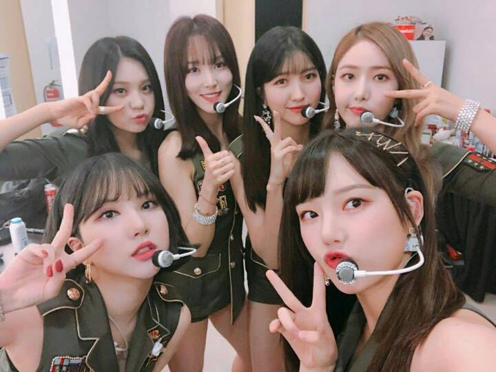 필리핀에서의 공연을 마친 여자친구.twit - 인스티즈(instiz) 이슈 카테고리