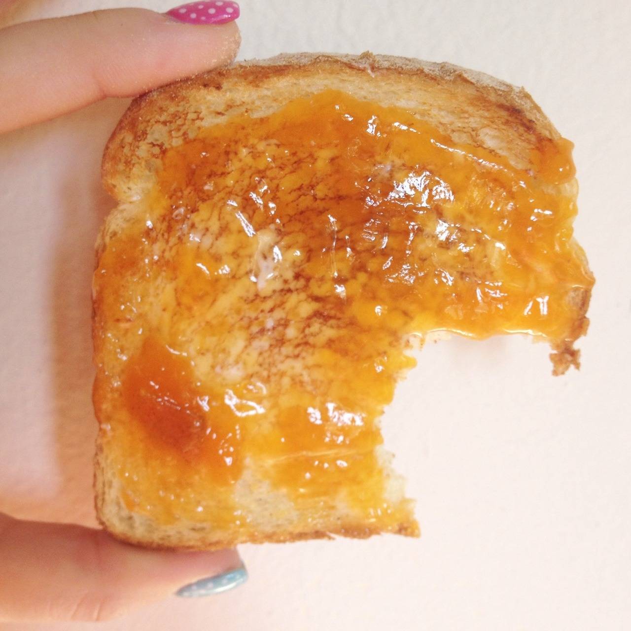 Jam on Bread.jpg - 인스티즈(instiz) 이슈 카테고리