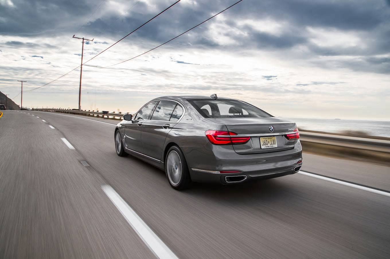 제네시스 EQ900 vs 렉서스 LS vs BMW 7시리즈 vs 링컨 컨티넨탈 - 인스티즈(instiz) 이슈 카테고리