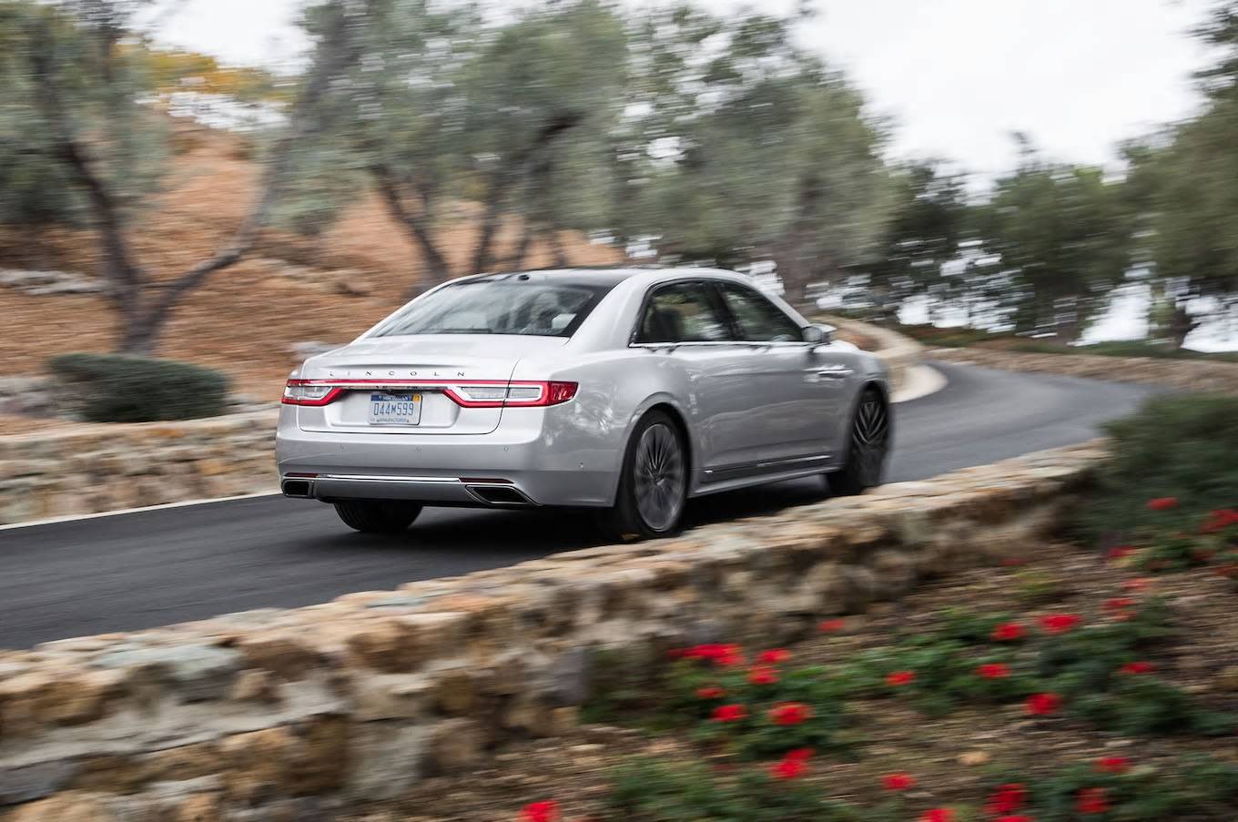 제네시스 EQ900 vs 렉서스 LS vs BMW 7시리즈 vs 링컨 컨티넨탈 - 인스티즈(instiz) 이슈 카테고리