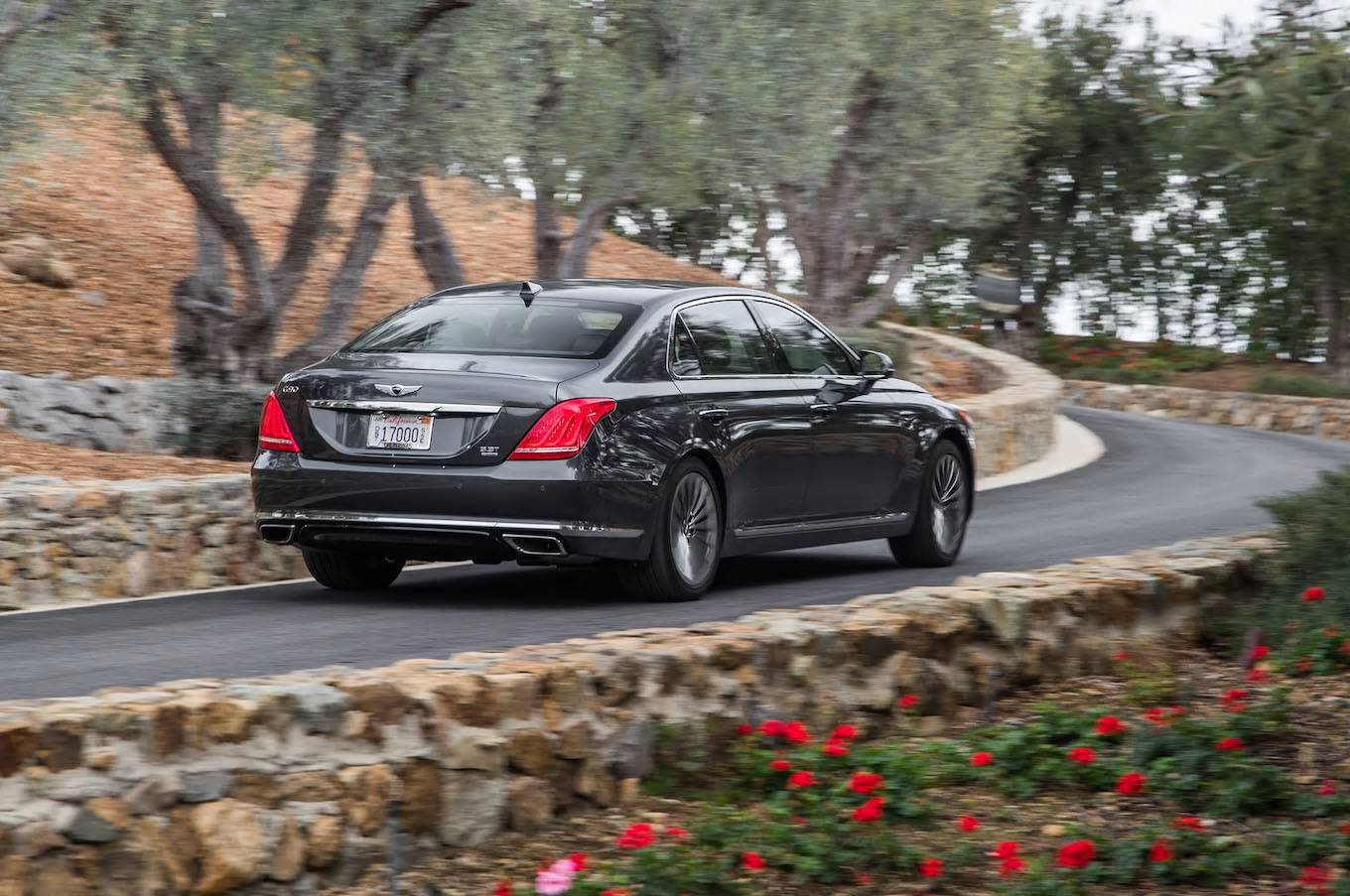 제네시스 EQ900 vs 렉서스 LS vs BMW 7시리즈 vs 링컨 컨티넨탈 - 인스티즈(instiz) 이슈 카테고리