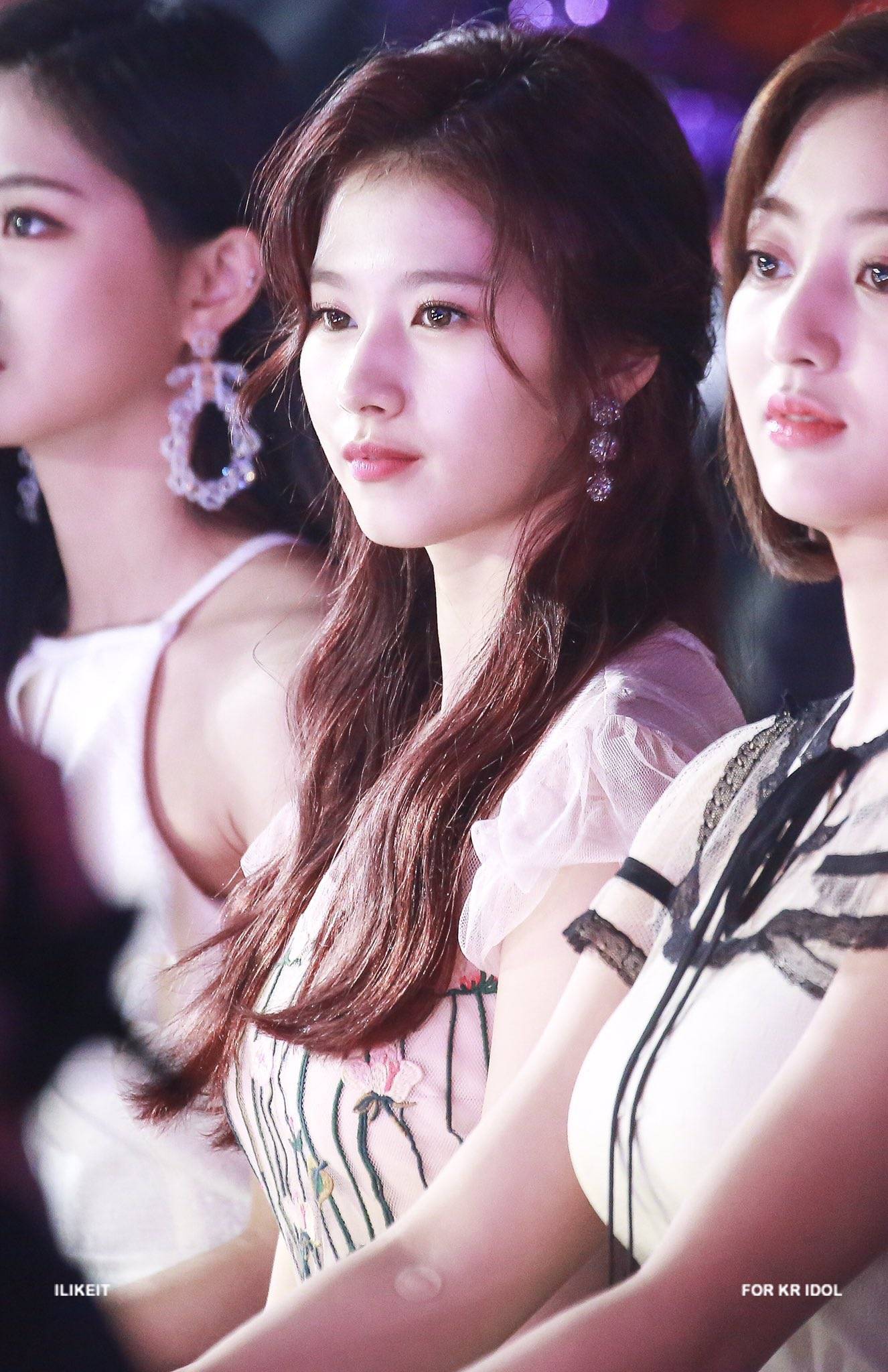 yes or yes 트와이스 사나.jpg - 인스티즈(instiz) 이슈 카테고리