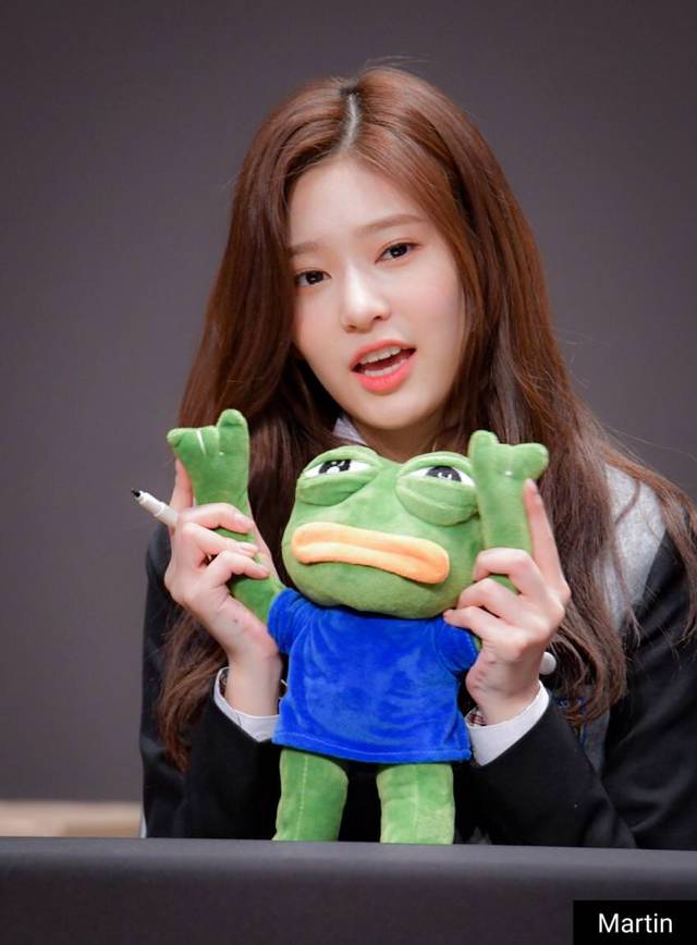 아침을 여는 김민주 인스티즈 Instiz 이슈 카테고리