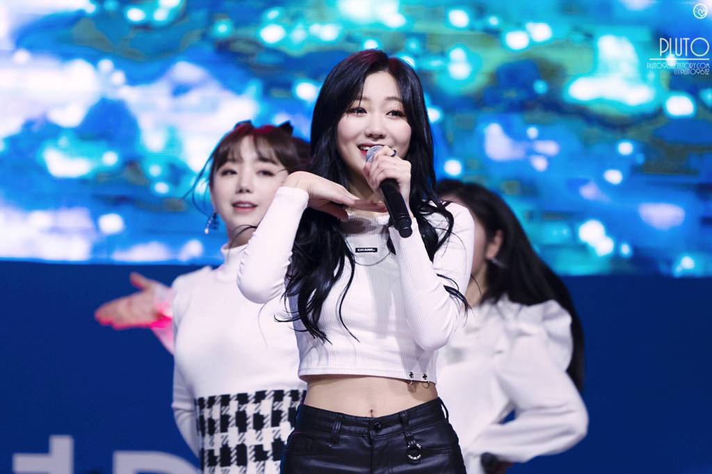 [러블리즈] 너무나도 고된 월요일을 보내고 있어서 수정이 - 인스티즈(instiz) 이슈 카테고리