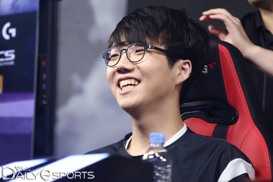 19 SKT 라인업ㄷㄷ - 인스티즈(instiz) 이슈 카테고리