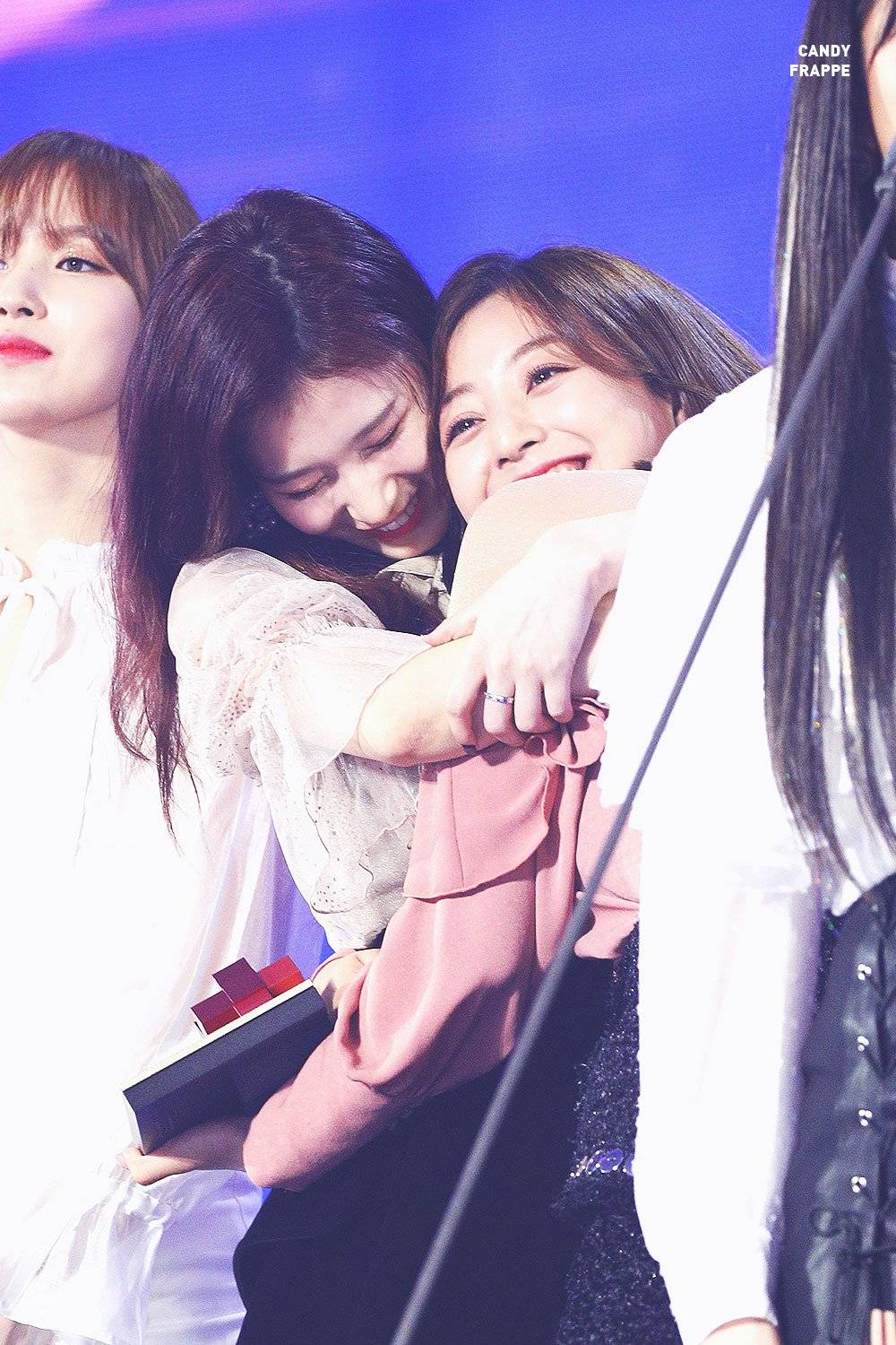 yes or yes 트와이스 사나.jpg - 인스티즈(instiz) 이슈 카테고리